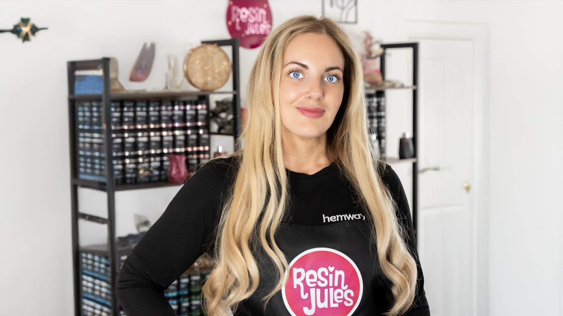 Resin: A Creative Journey with Resin Jules | Blog | Hemway